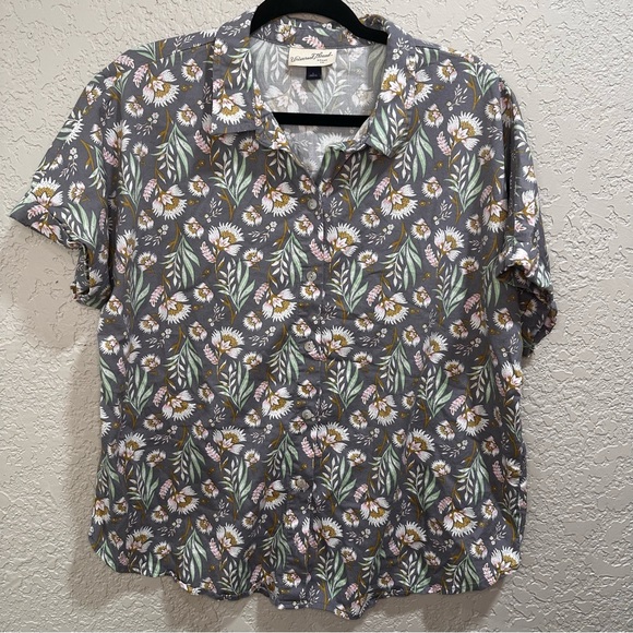 Universal Thread | Tops | Universal Thread Button Down Shirt | Poshmark